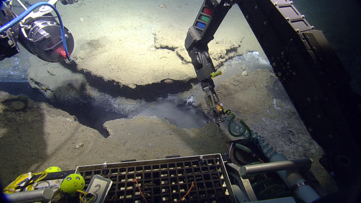 Spectacular Underwater Brine Lake | Nautilus Live